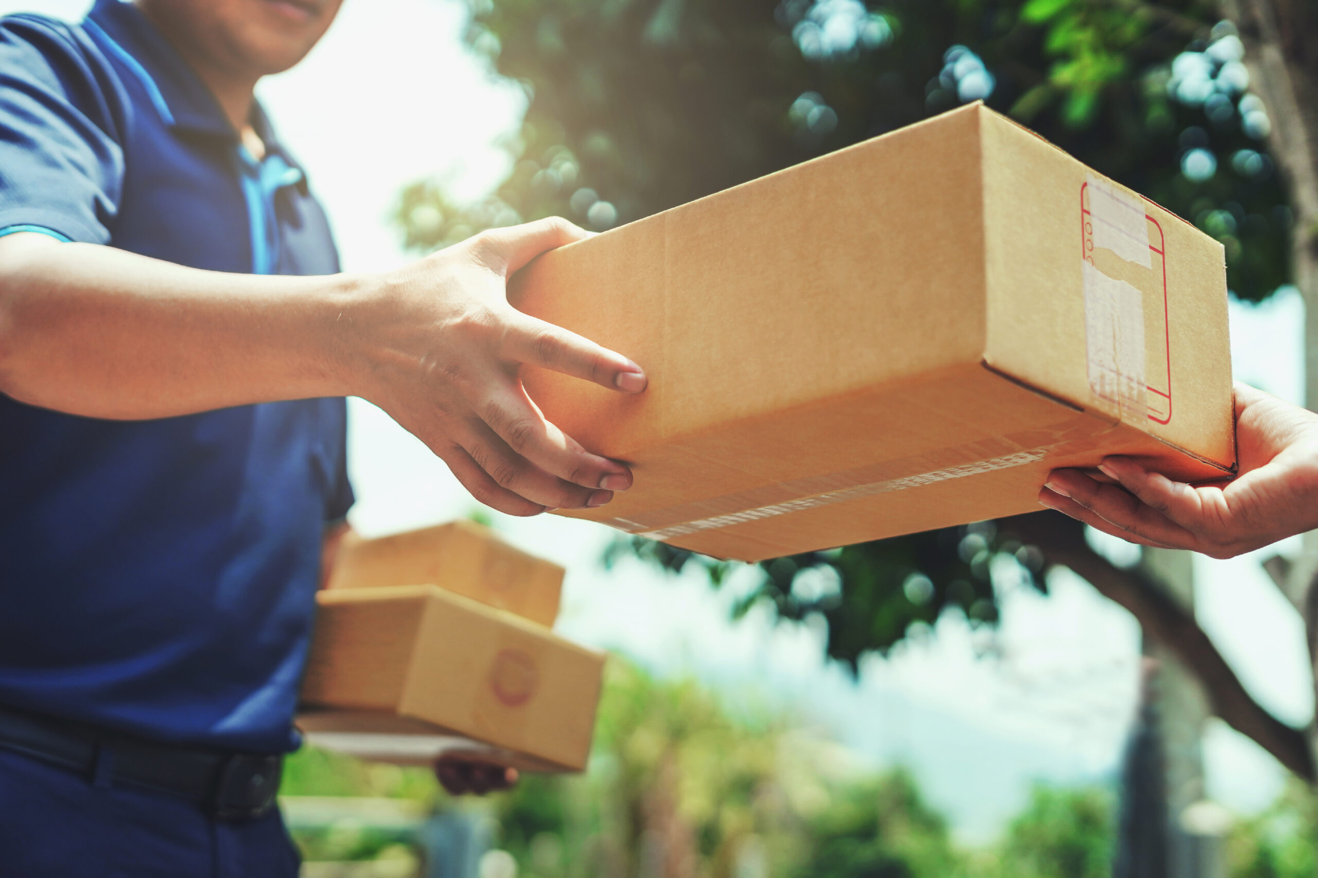 Best & worst UK Delivery firms ranked in MoneySavingExpert poll - ChannelX Best & worst UK Delivery firms ranked in MoneySavingExpert poll - ChannelX
